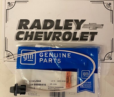 NEW GM OEM HEADLIGHT HEADLAMP SOCKET- GENERAL MOTORS GMC 88986416 | eBay
