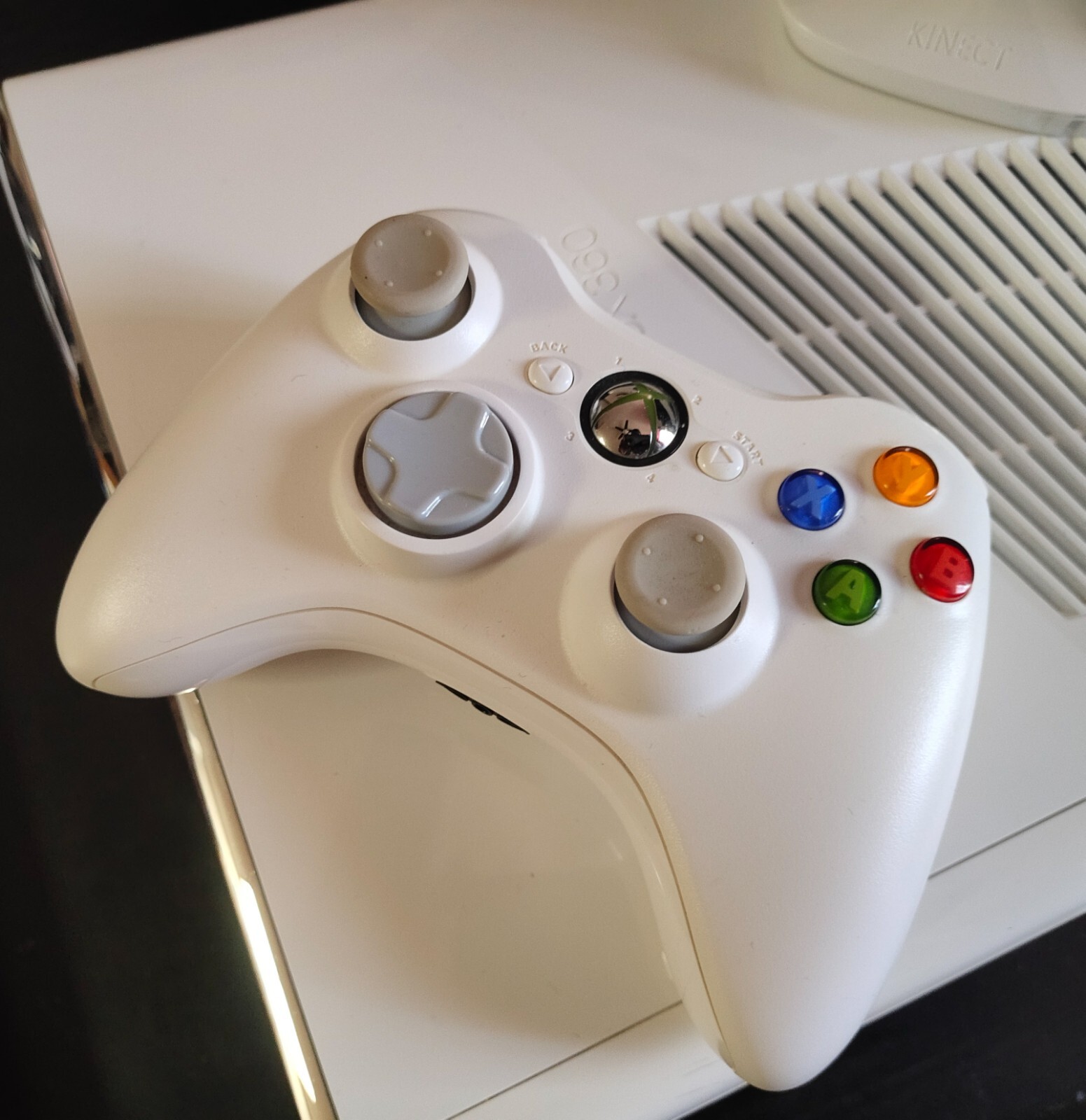 👻 7000 juices Retro : Xbox 360 Slim Blanche RGH3 RGH 3.0 1000Go 1To ...