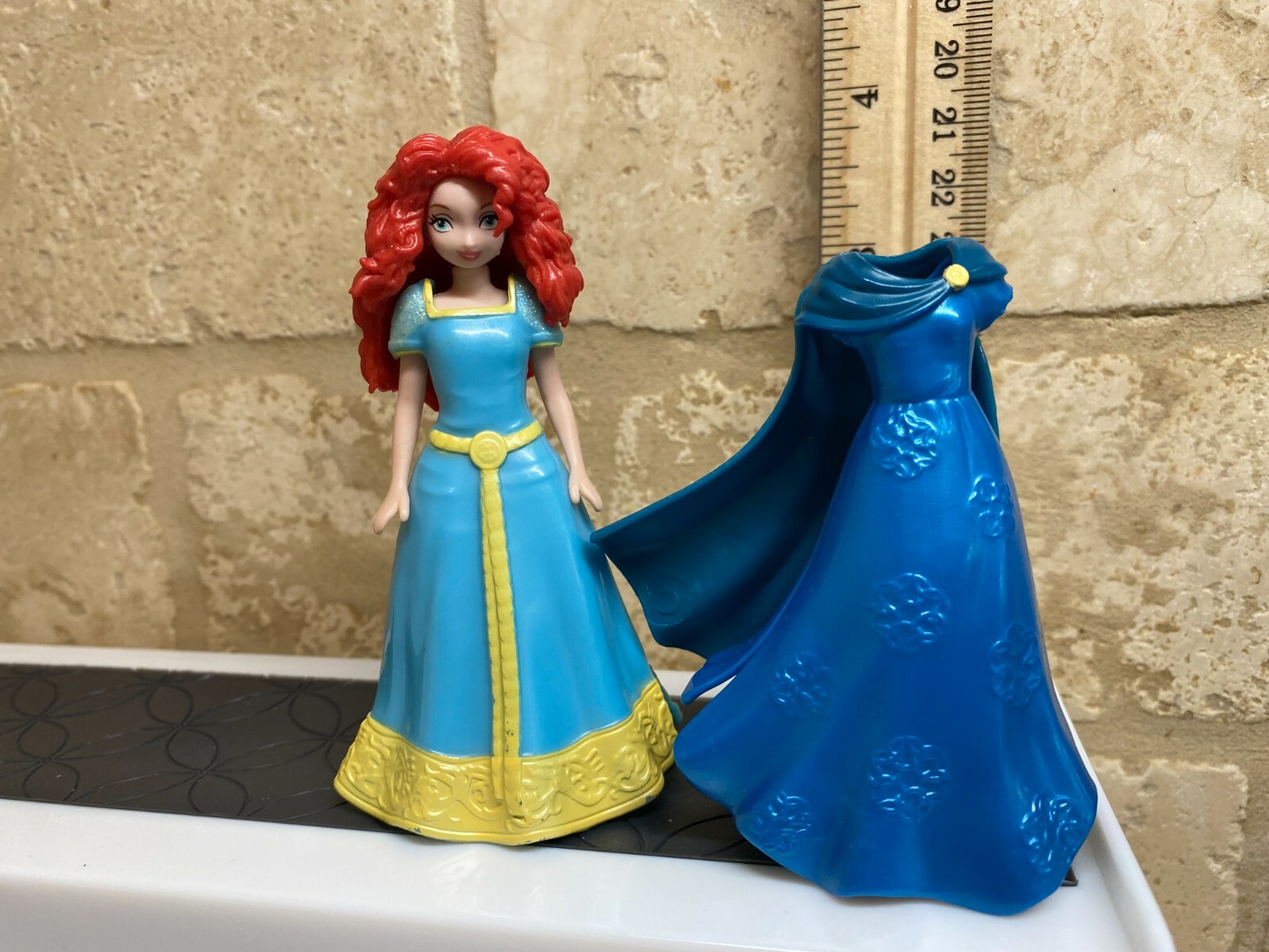 Mattel Disney Princess Merida brave Polly Pocket doll ,Magiclip dress ...
