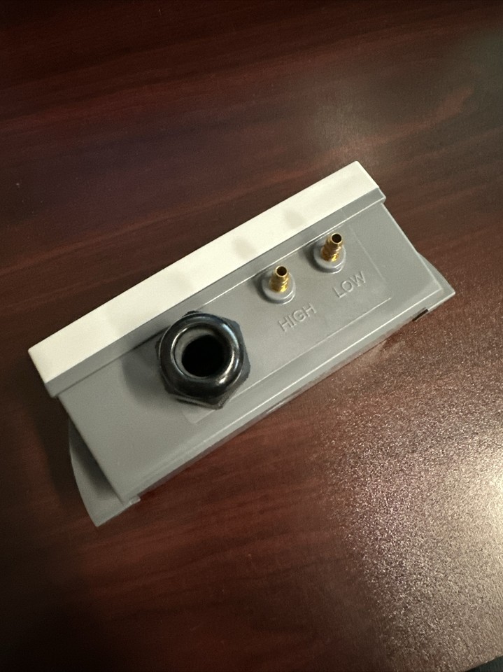 Setra Model 267 Differential Pressure Transducer 26710R1WB2EA1HD ...