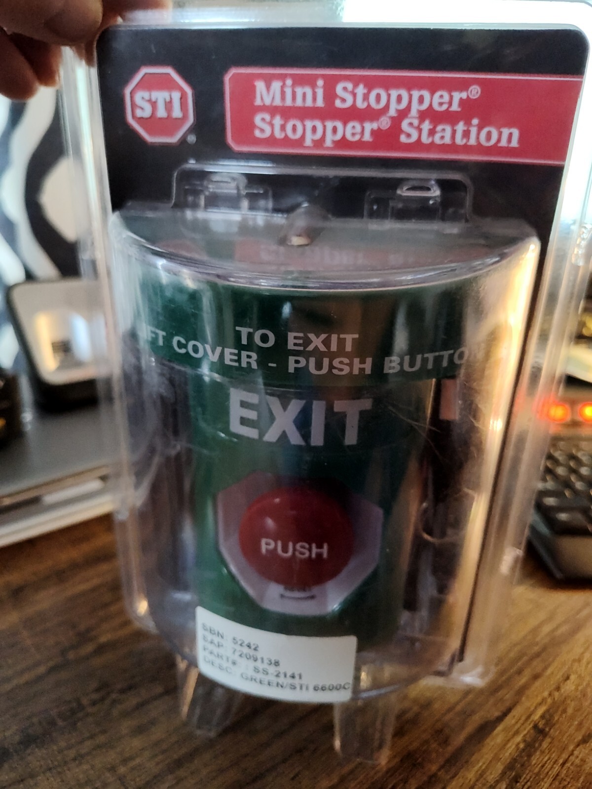 STI SS-2141 Mini Stopper Station with Horn Turn-to-Reset Emergency Exit ...