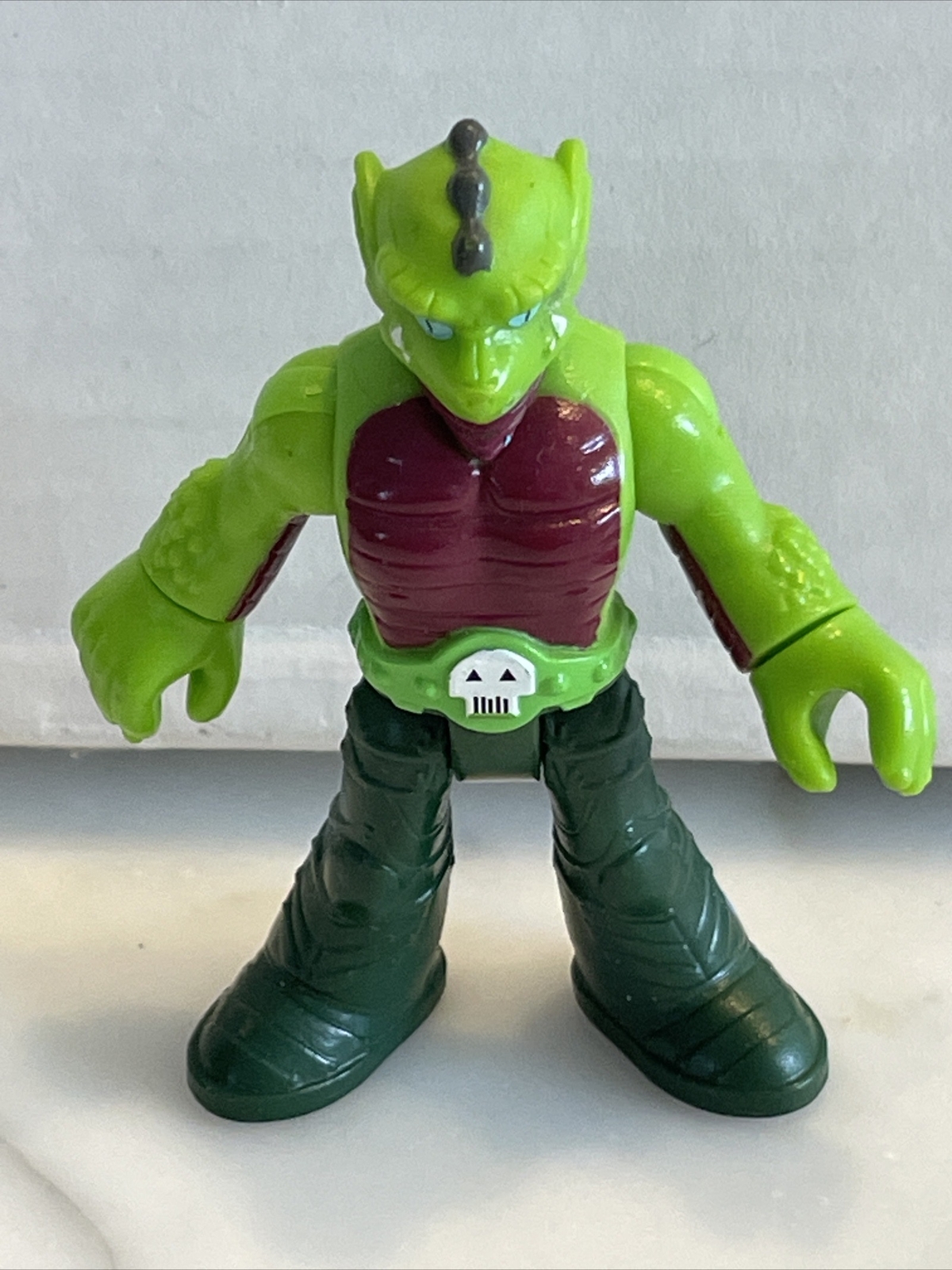 Imaginext GREEN Figure From DRAGON Serpent Battle Wagon Set Figure Only ...