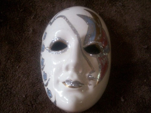 NWOB Porcelain Mask Painted Masquerade Wall Decor Mardi Gras Ceramic ...