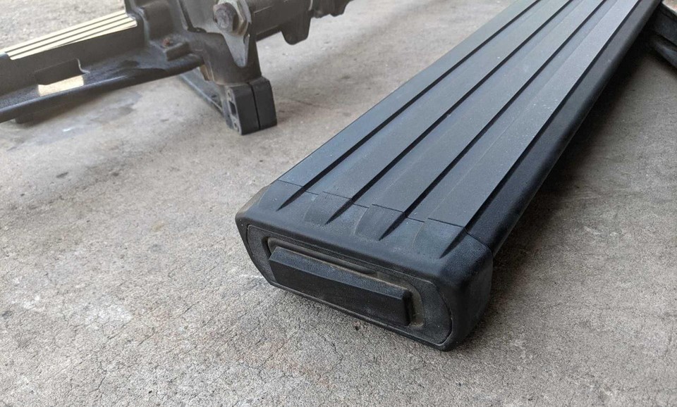 Power Retracting Running Boards PAIR 2014-2019 GMC Sierra Denali LH ...