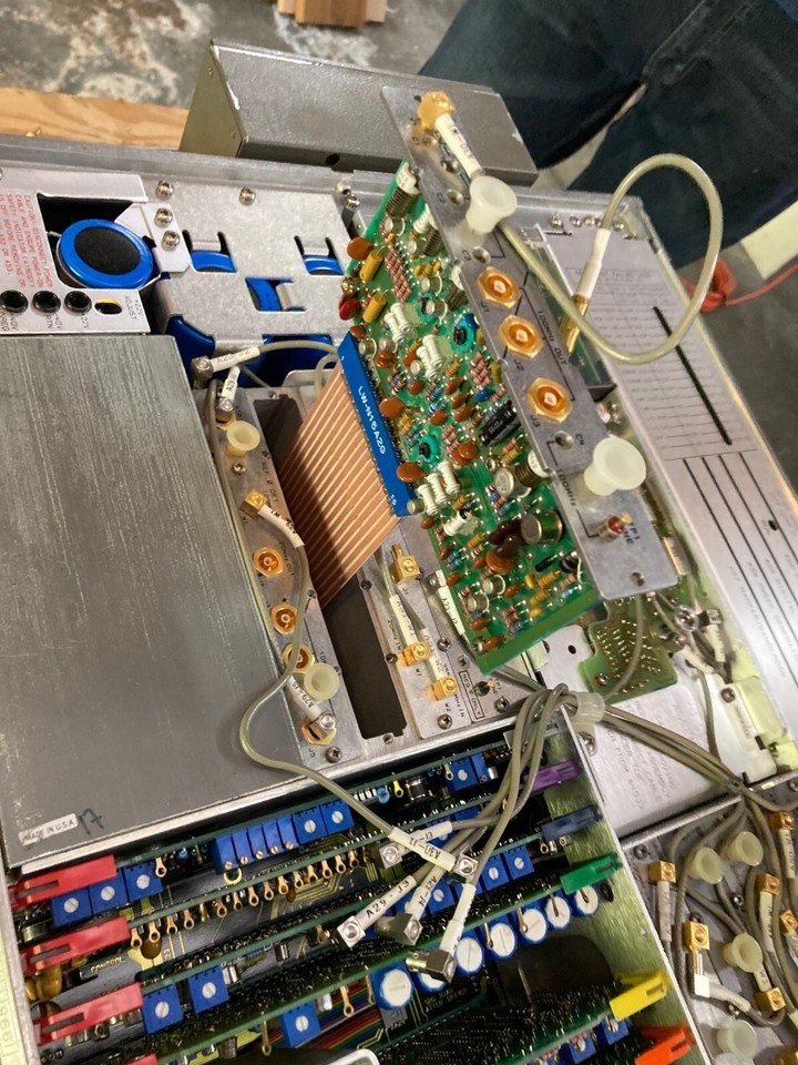 HP AGILENT 8340A 8340B EXTENDER BOARD Synthesized Sweeper 31X2 riser IN ...