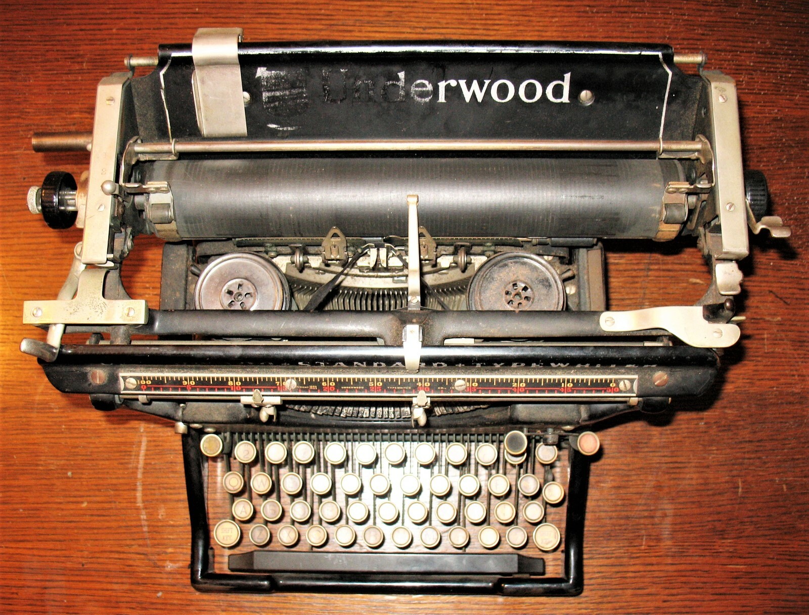 1917 VINTAGE/ANTIQUE UNDERWOOD MODEL #12 TYPEWRITER, with its cover | eBay