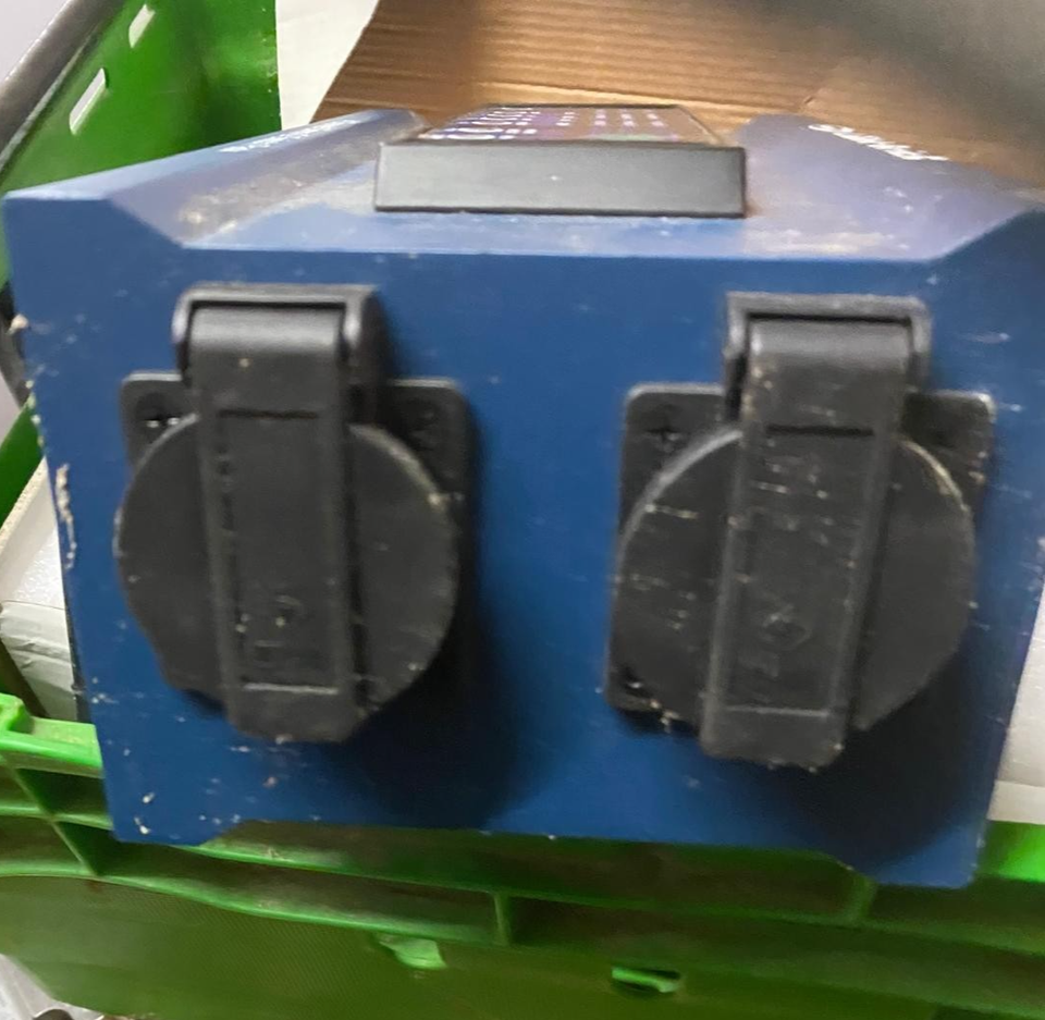 Showtec Light-Brick 4 Channel DMX Dimmer & Switch Pack – 16A | Stage ...