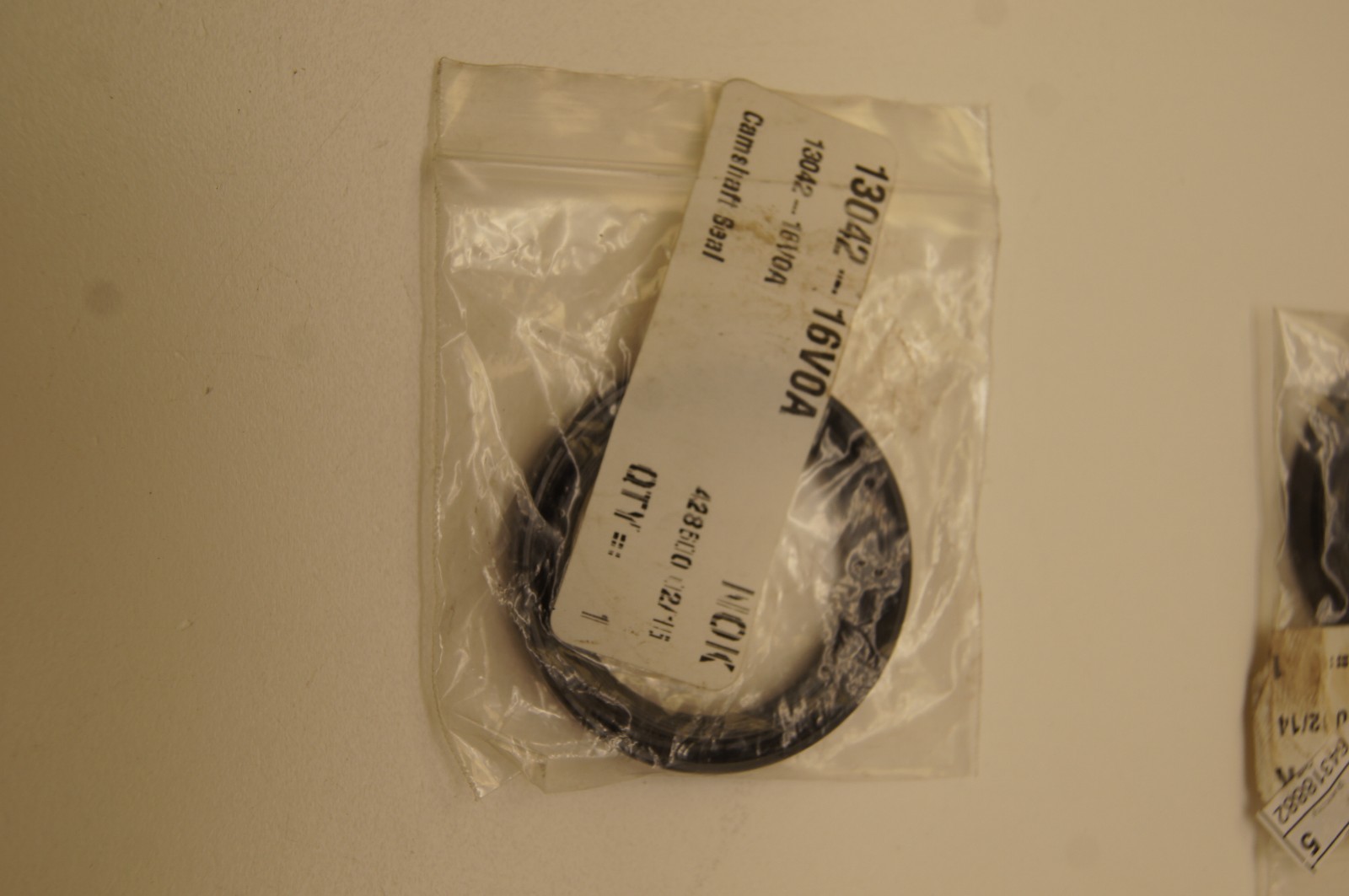 1304216V0A Genuine Nissan SEAL-OIL CAMSHA 13042-16V0A | eBay