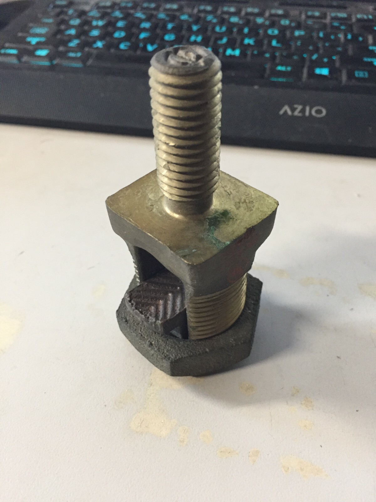 Burndy KC31B1 Servit Post Mechanical Grounding Connector | eBay