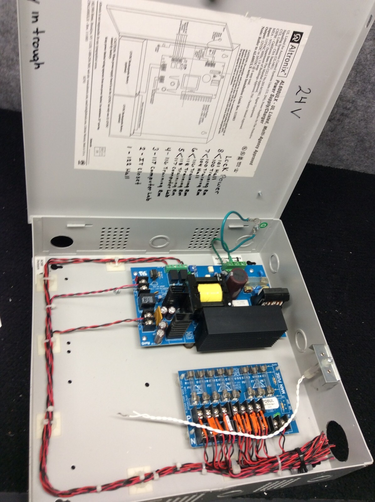 Altronix Power Supply AL600ULX w/ Power Distribution Unit Board PD8UL ...
