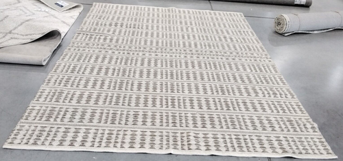 IVORY / LIGHT GREY 8' X 10' Loose Thread Rug, Reduced Price 1172736618 ...