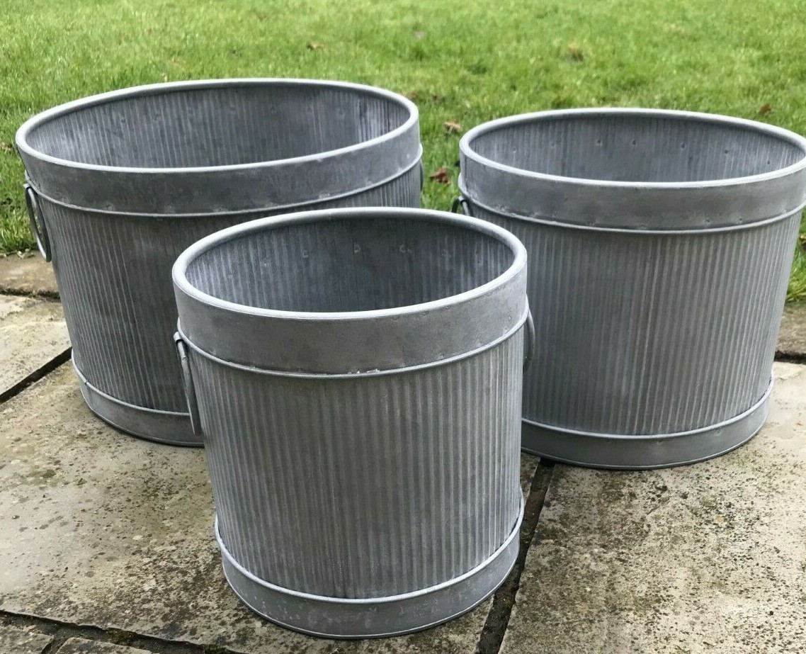 Vintage Style Galvanised Metal Barrel Ribbed Planter Tub Plant Flower ...