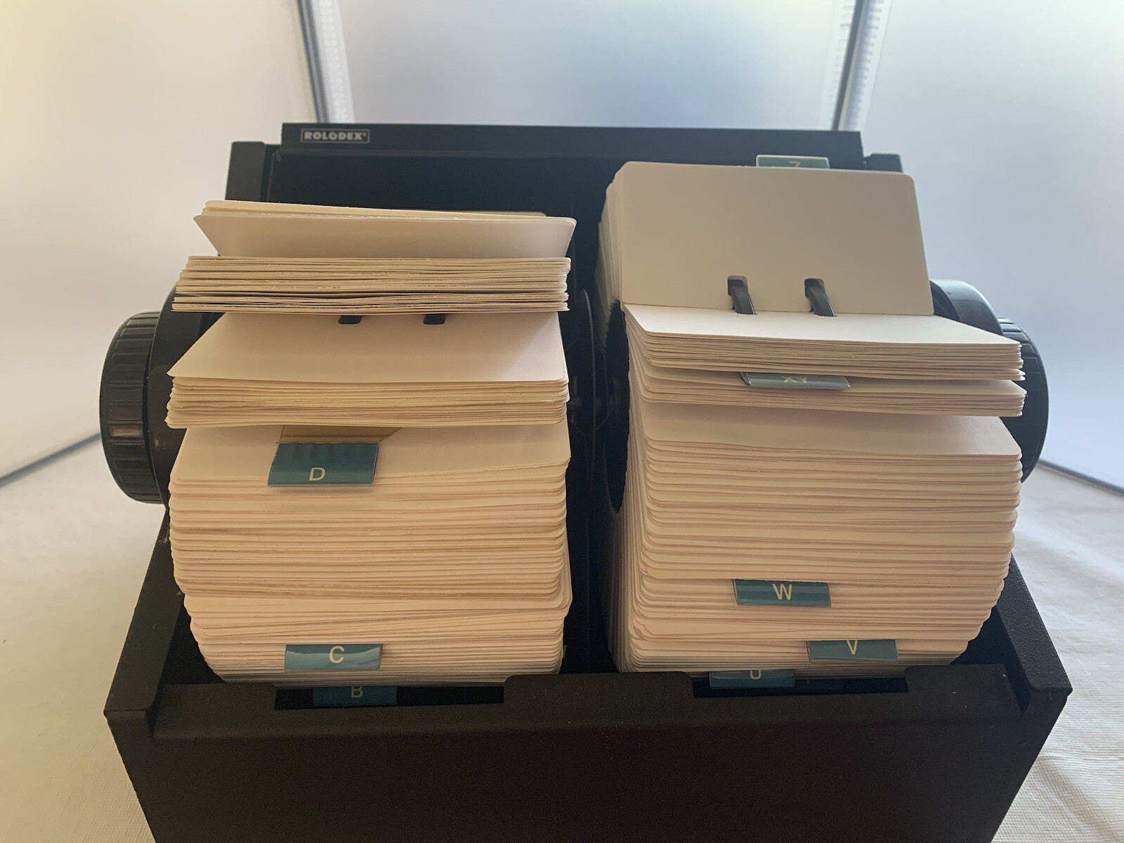 Vintage Zephyr Rolodex Model 2400 X With Bakelite Knobs 2400x for sale ...