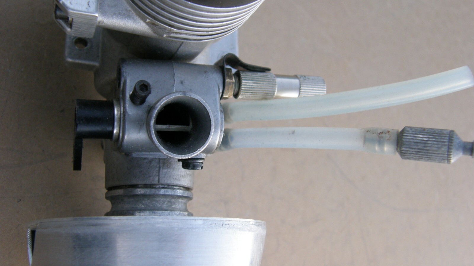 YS 45 FS R/C Model Airplane Gas/ Nitro Engine Spinner, Macs Header ...