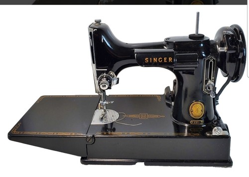 Vintage 1956 Singer Featherweight 221 Portable Electric Sewing Machine ...