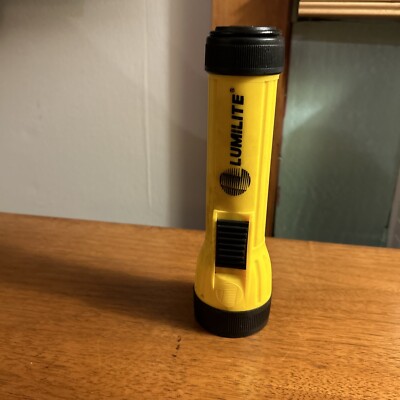 LUMILITE K-2D Flashlight. 8 Inches long. Working uses 2D Cell Batteries ...