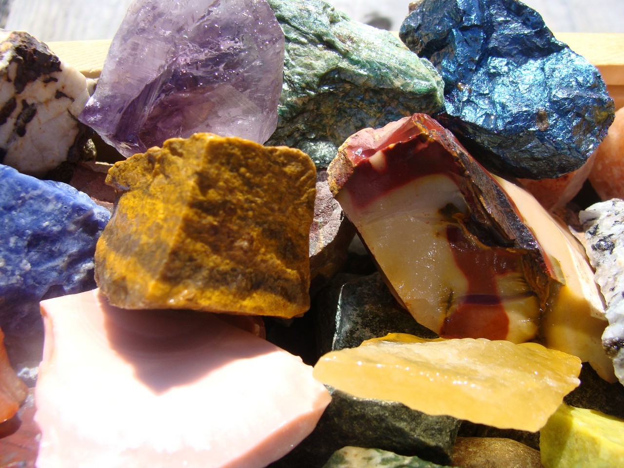 Premium Rock and Gem Tumble Rough Mix for Rock Tumbler | eBay