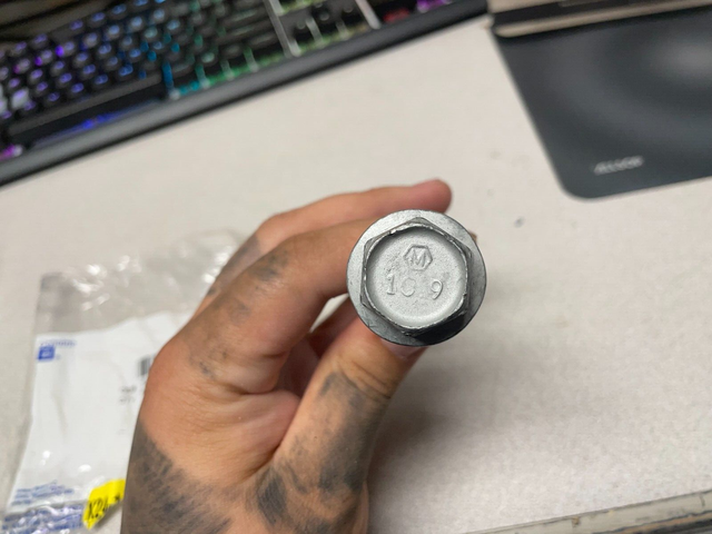 GMC 11562587 GENUINE OEM FACTORY ORIGINAL MOUNT BOLT for sale online | eBay