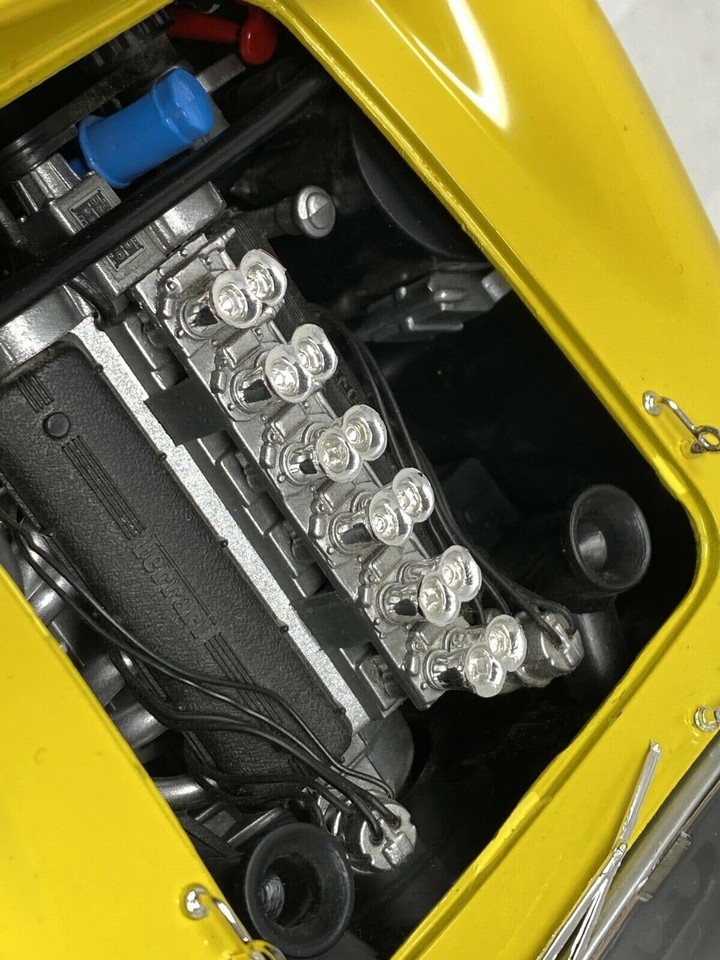 Ferrari Race Car 1:12 LARGE SCALE Built Metal Body Model Hot ...