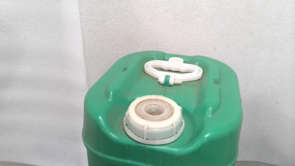 SULLAIR 250022-669 SULLUBE 32 COMPRESSOR FLUID, LUBRICANT, OEM, (5 ...