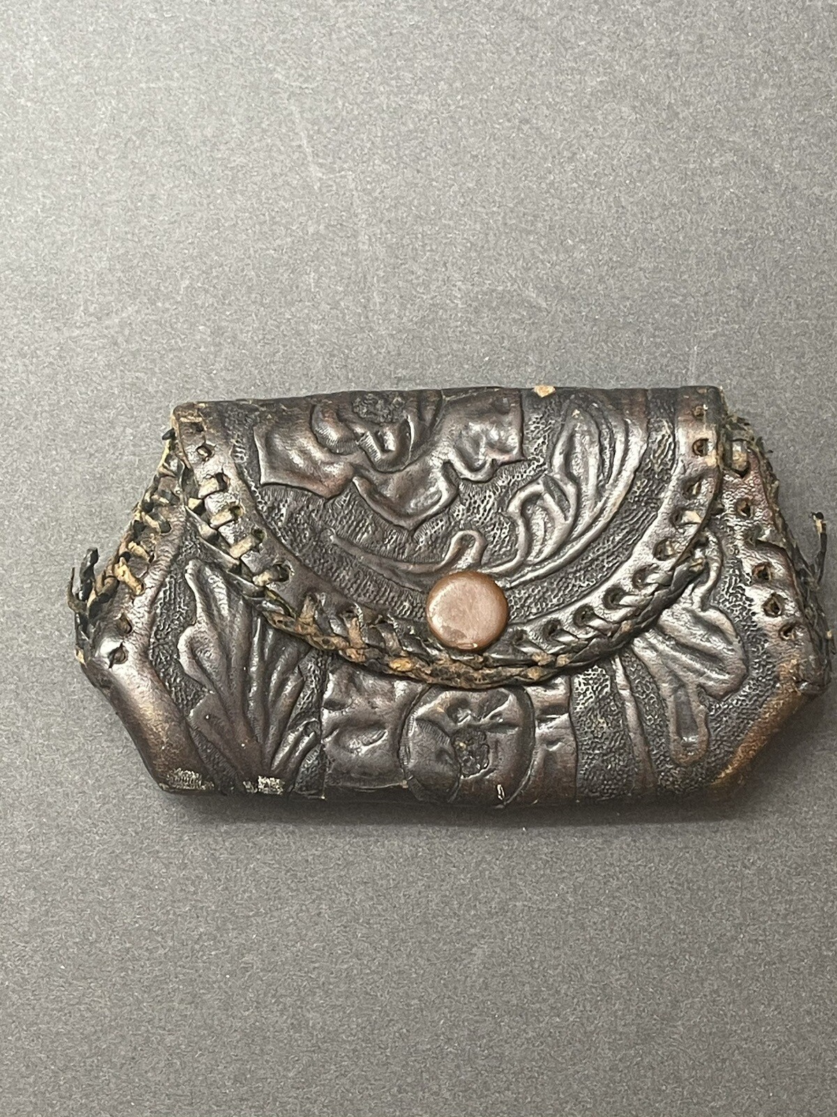 Antique Early 1900’s Hand Tooled Leather Coin Purse - Gem