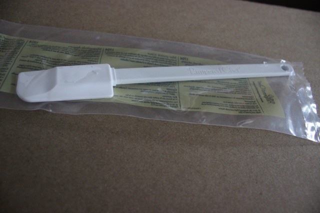 Pampered Chef Mini Skinny Scraper Spatula #1704 for sale online | eBay