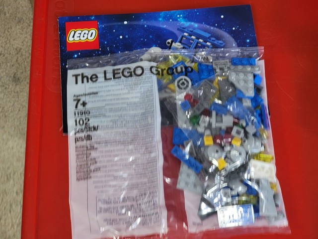 LEGO Space: Micro-Scale Space Cruiser (11910) for sale online | eBay