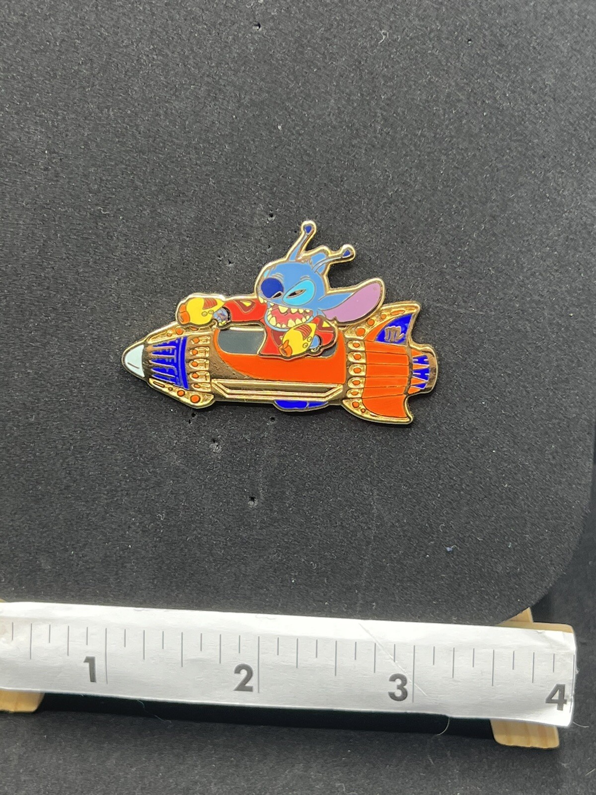 Disney WDI Stitch in Tomorrowland Attractions Astro Orbiter LE 300 Pin ...