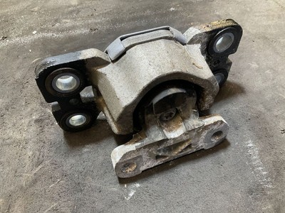Volvo XC70 2009 Diesel 143kW Engine mount bracket 6G927M121NF SIG55936 ...