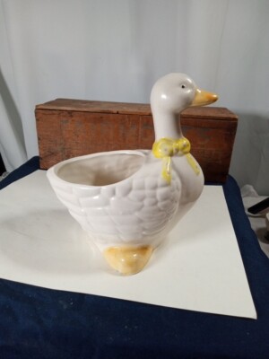 Vintage Ceramic Duck/Goose Planter Yellow Ribbon HCI Haiti Cap Haitian ...
