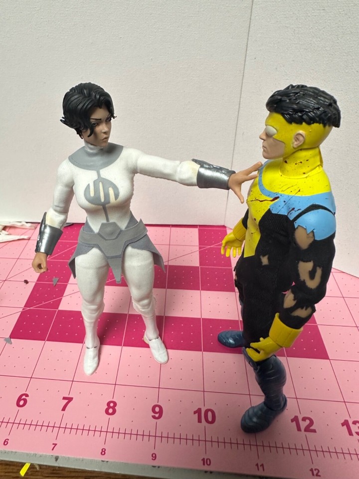 Mezco one 12 custom female viltrumite anissa suit only | eBay