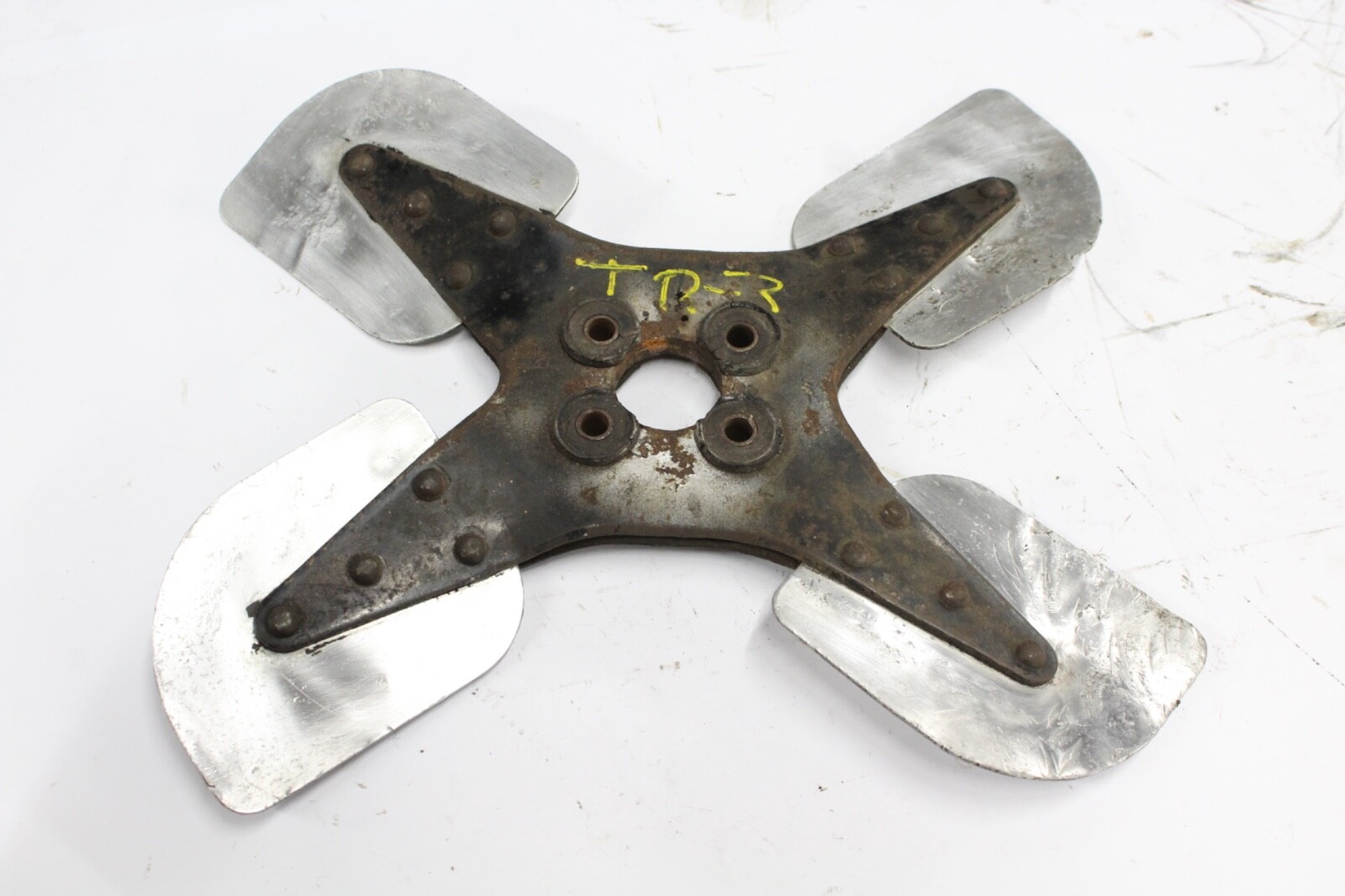 Triumph TR2 TR3 TR3A TR4 TR4A Metal Cooling Fan Early Round Blade ...