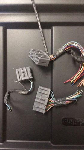 1999-2003 Ford F150 GEM module wiring connectors plugs YL34-14B205-CA ...