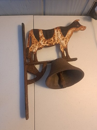 Antique Iron Dinner Bell Rustic Farmhouse Dairy Cow Wall Bracket HEAVY ...