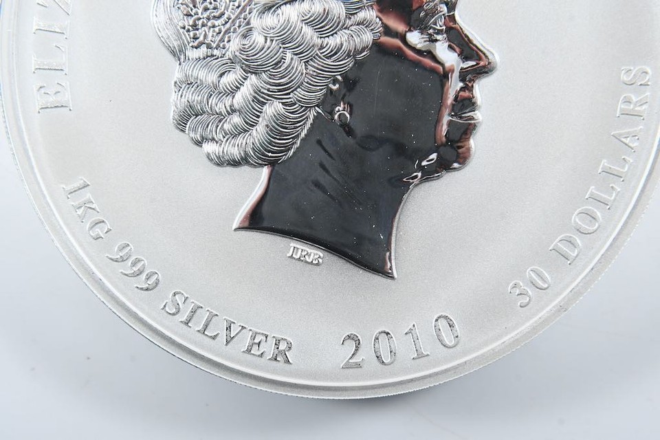 O15O02- Silber 999 Gedenk Münze 30 Dollars 2010 1 Kg Year of Tiger ...