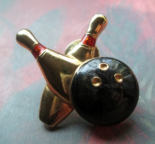 1992 Avon Bowing Ball & Pins Tie Tac Pin Brooch "You Strike My Fancy ...