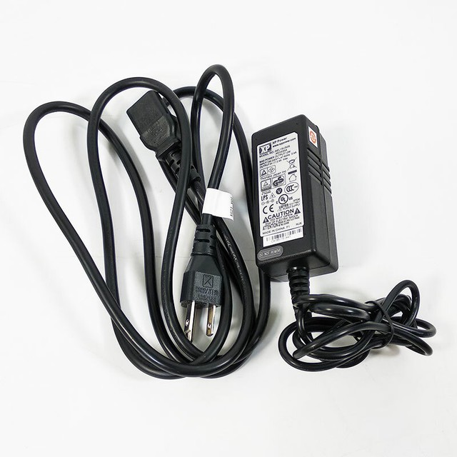 Thorlabs PM100D Digital Optical Power and Energy Meter for sale online ...