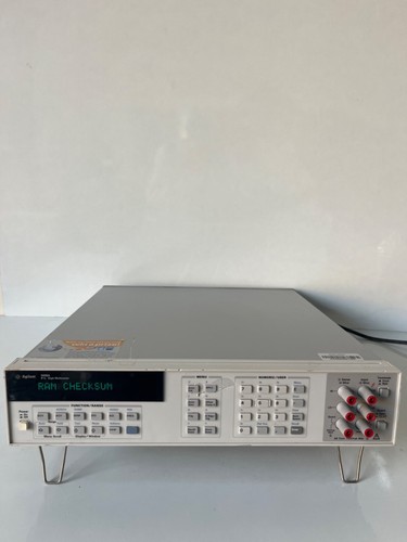 HP Agilent Keysight 3458A 8.5 Ziffern Digital Bench Multimeter (Read ...