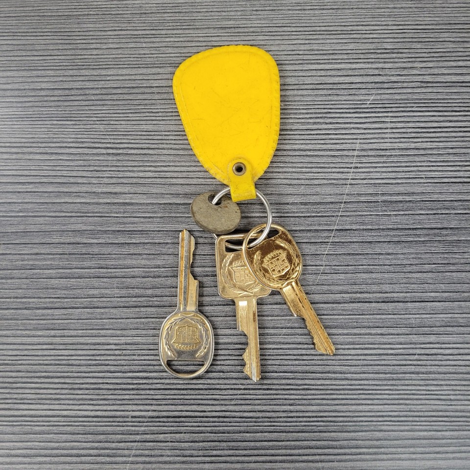 VINTAGE 24K GOLD PLATED CADILLAC KEYS 3 jam sound specialists key chain ...