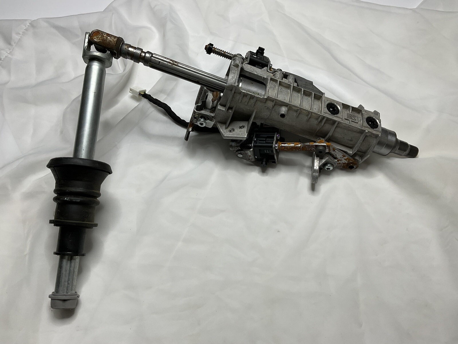 Tesla Model Y Electric Steering Column Module W/ Plugins 1188811-00-D ...