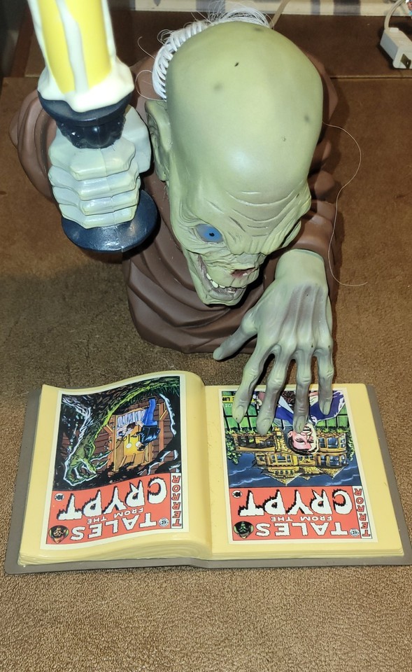 Tales From The Crypt Crypt Keeper Elec Light Up Candelabra Figure ...