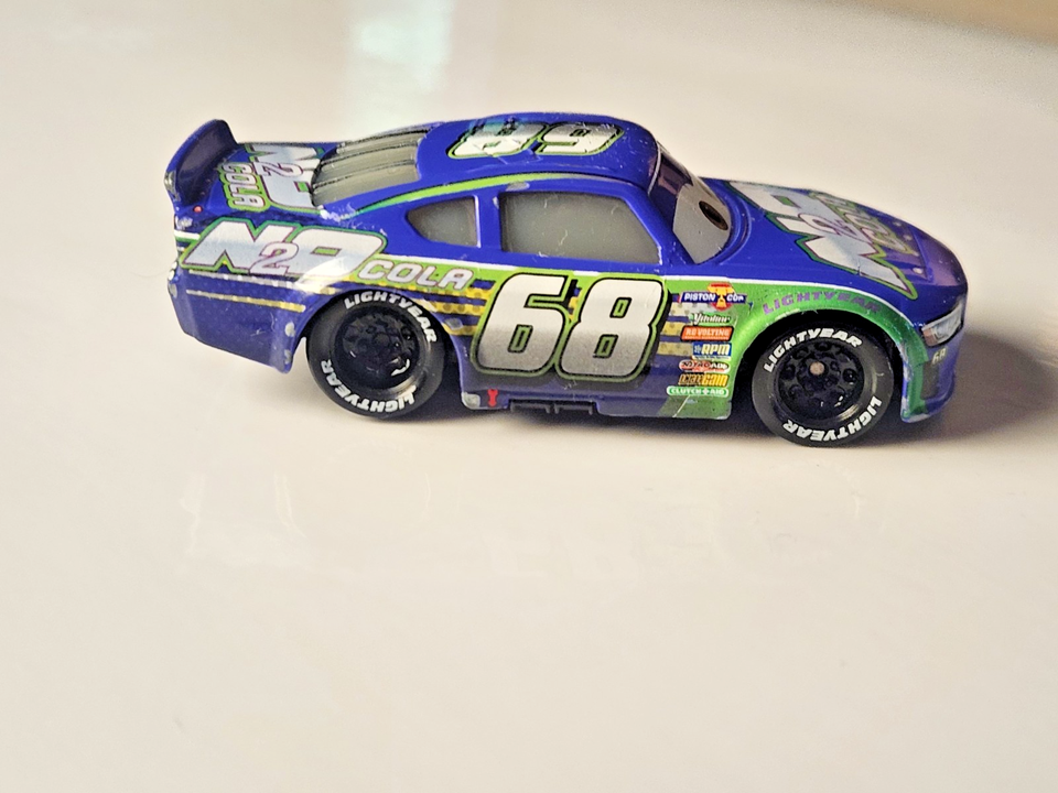 Disney Pixar Cars Parker Brakeston N2O Cola 68 Stock Car Diecast - 1:64 ...