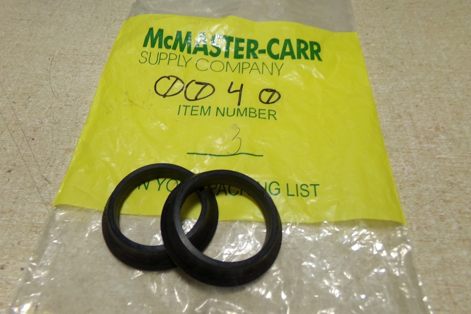 NEW McMaster-Carr 0040 O-Ring Seals, Lot of 2 *FREE SHIPPING* | eBay