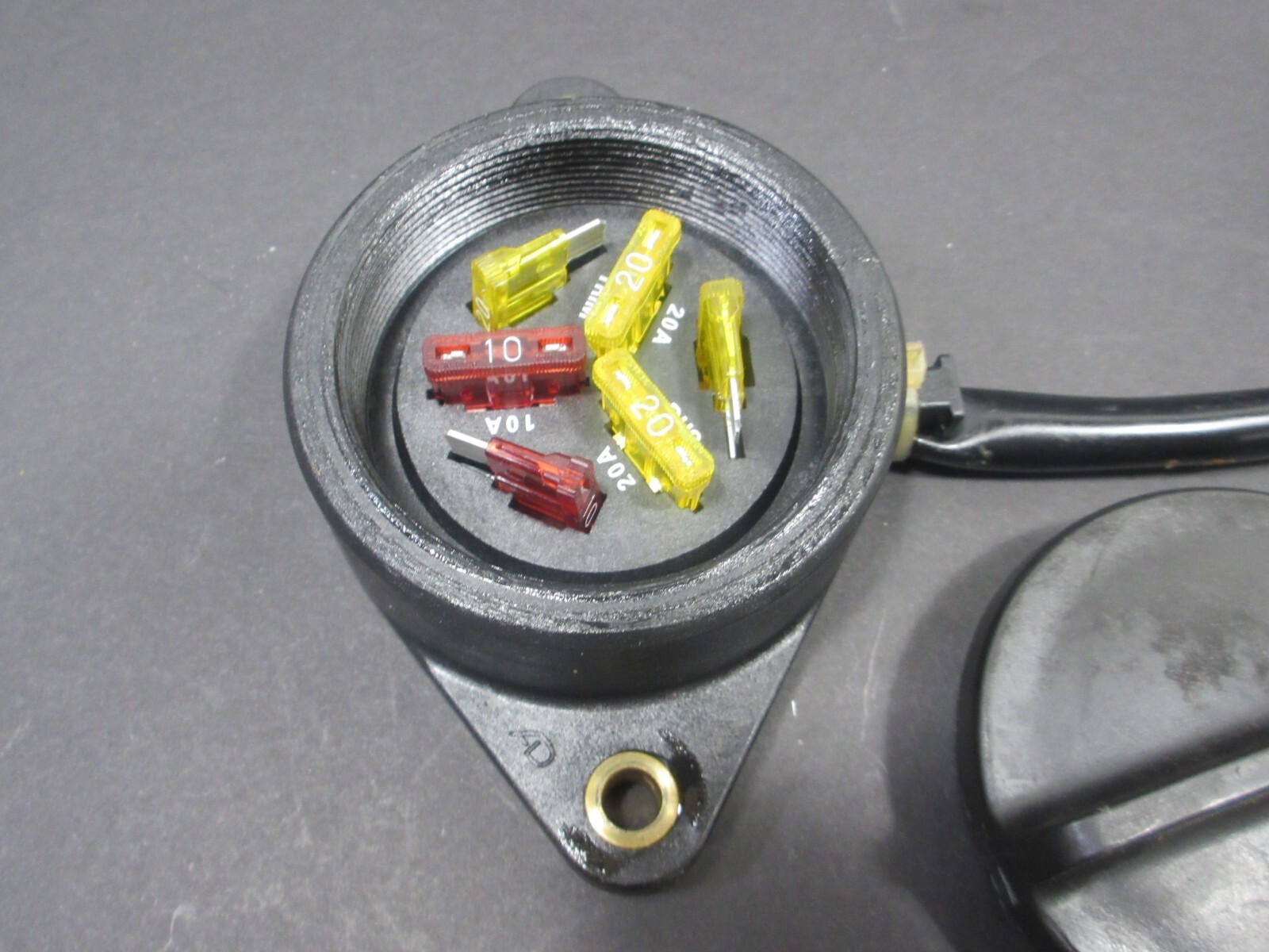 OEM KAWASAKI 2001-2004 ULTRA 130 DI JET SKI FUSE BLOCK ASSEMBLY | eBay