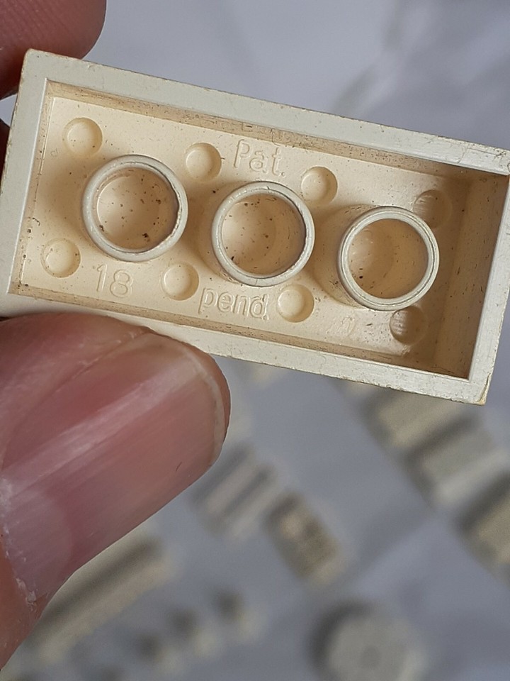 Pat Pend Lot 1960's 70's LEGO System ~ 90+ Pieces ~ White Bricks VTG ...