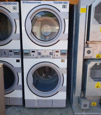 Wascomat 7-TD30/30. 2-50 lb Dryer (Bottom door missing on one of 50lb ...