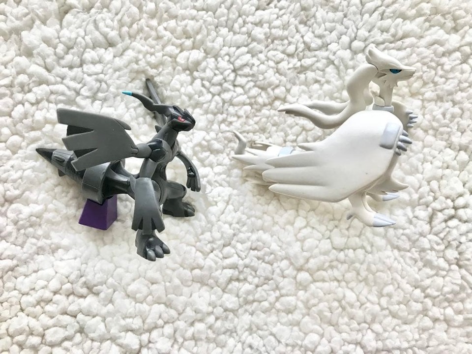 Pokemon Zekrom Reshiram 3D Figure Set, Used, Zekrom with Base | eBay