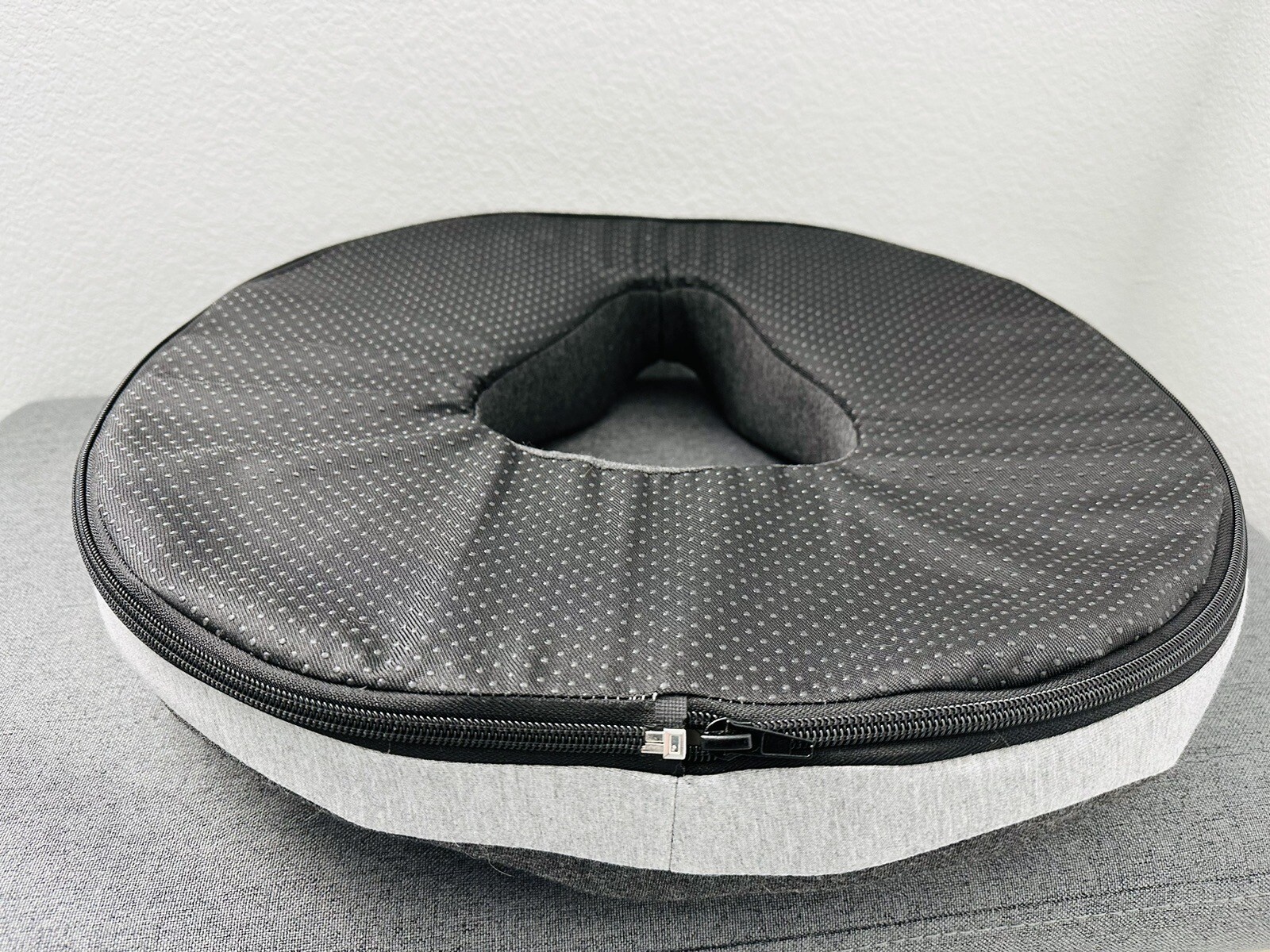 Comfort Donut Seat Cushion Sofa Memory Foam Anti-Slip Breathable Long ...