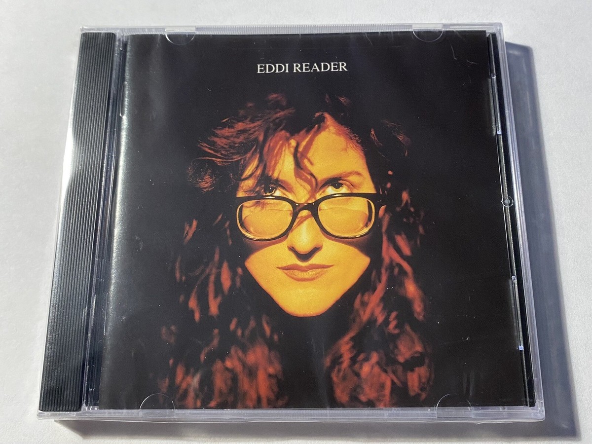 Eddi Reader's Instagram, Twitter & Facebook on IDCrawl