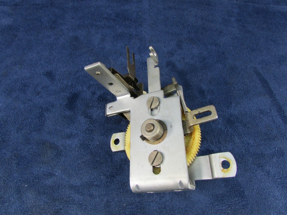 Singer Sewing Machine 648 Touch & Sew Choose Your Parts! Free Ship Over ...
